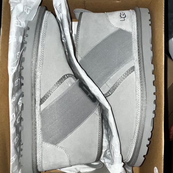 UGG | Shoes | Ugg Slip On | Poshmark